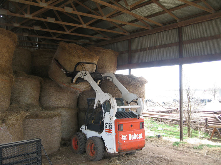 165 Bale Hugger | Dakota Fluid Power