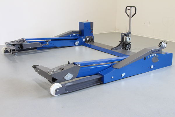 maha-automotive-mobile-2-post-lift | Dakota Fluid Power